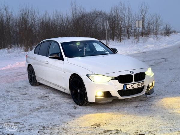 White BMW 320 2012 in Vilnius, with an engine capacity of 2.00 L and mileage of 325 thousand km for 11400 €, photo 3 on AUTOMOTO.COM.LV