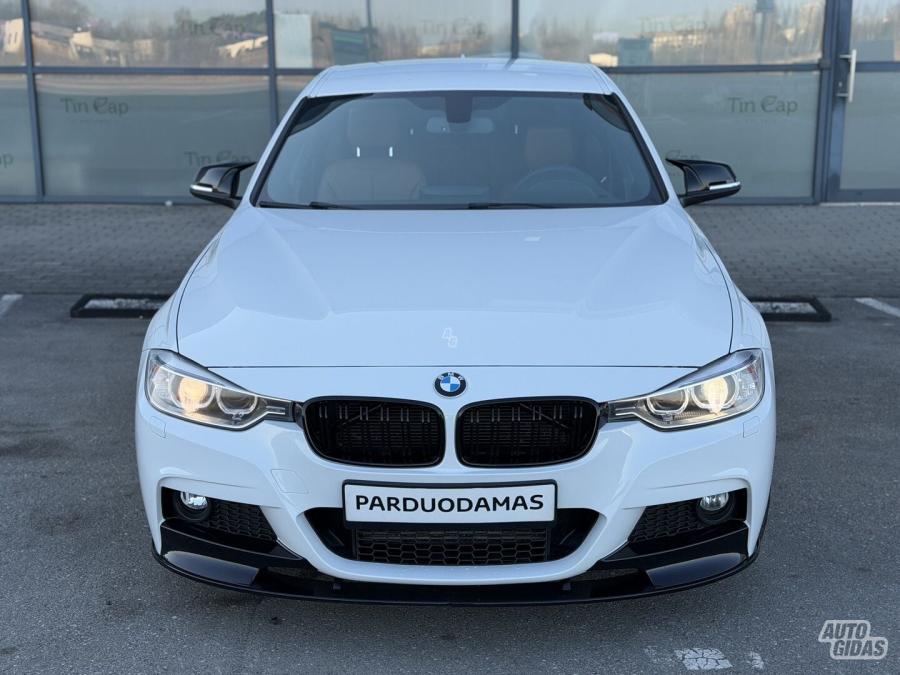 Balts BMW 320 2012 Panevēža, ar dzinēja tilpumu 2.00 L un nobraukumu 297 tūkst. km par 11400 €, foto 2 vietnē AUTOMOTO.COM.LV