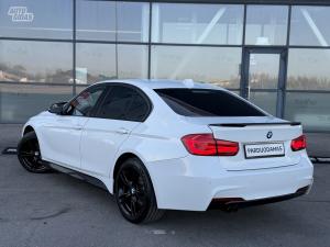 White BMW 320 2012 in Panevezys, with an engine capacity of 2.00 L and mileage of 297 thousand km for 11111 €, photo 9 on AUTOMOTO.COM.LV