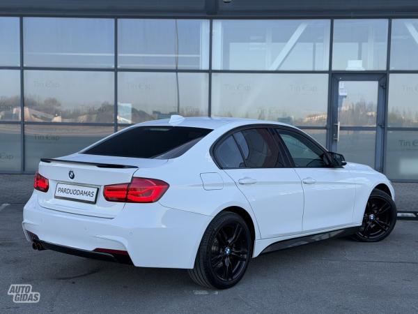 Balts BMW 320 2012 Panevēža, ar dzinēja tilpumu 2.00 L un nobraukumu 297 tūkst. km par 10900 €, foto 6 vietnē AUTOMOTO.COM.LV