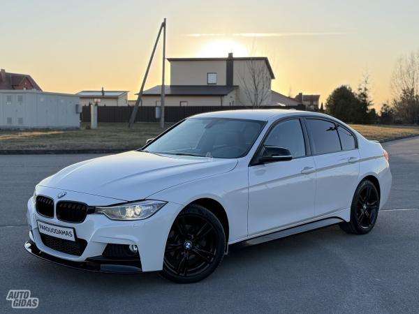 White BMW 320 2012 in Panevezys, with an engine capacity of 2.00 L and mileage of 297 thousand km for 10750 €, photo 3 on AUTOMOTO.COM.LV
