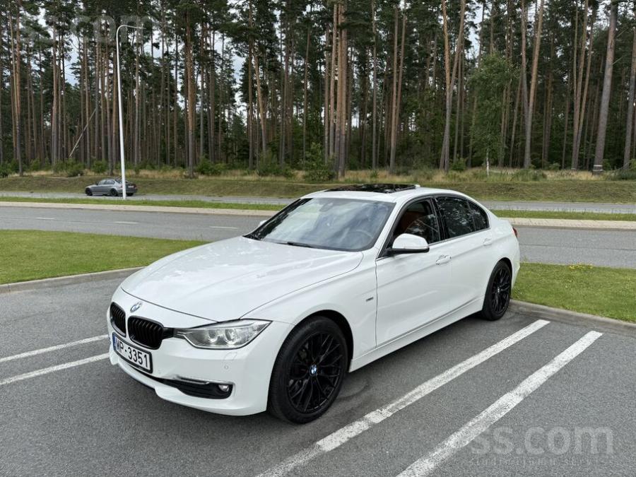 White BMW 320 2012 in Riga, with an engine capacity of 2.00 L and mileage of 160 thousand km for 12200 €, photo 1 on AUTOMOTO.COM.LV