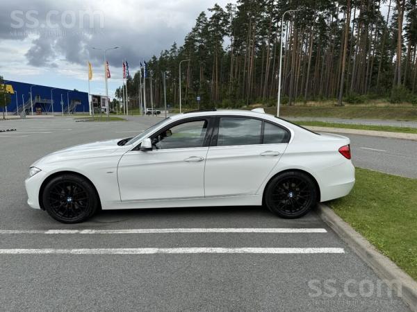 Balts BMW 320 2012 Rīga, ar dzinēja tilpumu 2.00 L un nobraukumu 160 tūkst. km par 12200 €, foto 5 vietnē AUTOMOTO.COM.LV
