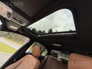 White BMW 320 2012 in Riga, with an engine capacity of 2.00 L and mileage of 160 thousand km for 12200 €, photo 22 on AUTOMOTO.COM.LV