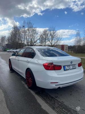 Balts BMW 320 2012 Kaišiadorys, ar dzinēja tilpumu 2.00 L un nobraukumu 251 tūkst. km par 9500 €, foto 4 vietnē AUTOMOTO.COM.LV