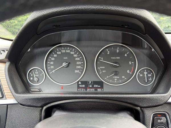 Balts BMW 320 2012 Kaišiadorys, ar dzinēja tilpumu 2.00 L un nobraukumu 251 tūkst. km par 9500 €, foto 10 vietnē AUTOMOTO.COM.LV