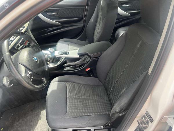 Balts BMW 320 2012 Vilkaviškis, ar dzinēja tilpumu 2.00 L un nobraukumu 317 tūkst. km par 6099 €, foto 9 vietnē AUTOMOTO.COM.LV