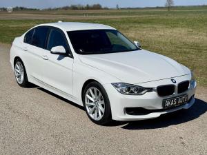 Balts BMW 320 2012 Vilkaviškis, ar dzinēja tilpumu 2.00 L un nobraukumu 272 tūkst. km par 7900 €, foto 3 vietnē AUTOMOTO.COM.LV