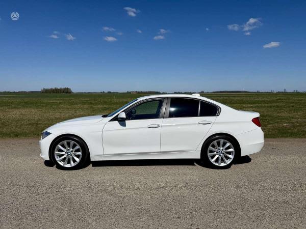 Balts BMW 320 2012 Vilkaviškis, ar dzinēja tilpumu 2.00 L un nobraukumu 272 tūkst. km par 7900 €, foto 5 vietnē AUTOMOTO.COM.LV