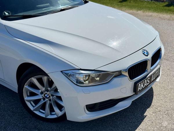 Balts BMW 320 2012 Vilkaviškis, ar dzinēja tilpumu 2.00 L un nobraukumu 272 tūkst. km par 7900 €, foto 8 vietnē AUTOMOTO.COM.LV