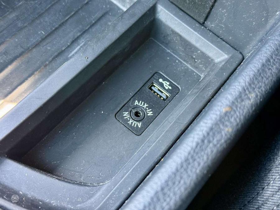 Balts BMW 320 2012 Vilkaviškis, ar dzinēja tilpumu 2.00 L un nobraukumu 272 tūkst. km par 7900 €, foto 16 vietnē AUTOMOTO.COM.LV