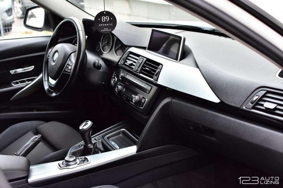 Balts BMW 320 2012 Kretinga, ar dzinēja tilpumu 2.00 L un nobraukumu 331 tūkst. km par 10500 €, foto 3 vietnē AUTOMOTO.COM.LV