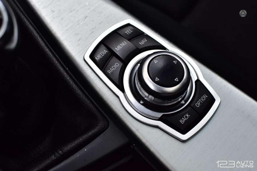 Balts BMW 320 2012 Kretinga, ar dzinēja tilpumu 2.00 L un nobraukumu 331 tūkst. km par 10500 €, foto 20 vietnē AUTOMOTO.COM.LV