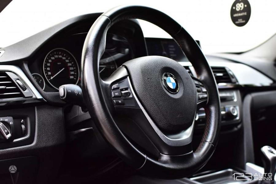 Balts BMW 320 2012 Kretinga, ar dzinēja tilpumu 2.00 L un nobraukumu 331 tūkst. km par 10500 €, foto 27 vietnē AUTOMOTO.COM.LV
