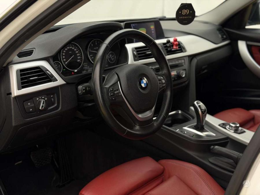Balts BMW 320 2012 Viļņa, ar dzinēja tilpumu 2.00 L un nobraukumu 206 tūkst. km par 10200 €, foto 10 vietnē AUTOMOTO.COM.LV