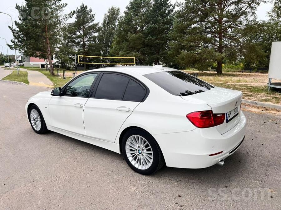 Balts BMW 320 2013 Rīga, ar dzinēja tilpumu 2.00 L un nobraukumu 0 tūkst. km par 10400 €, foto 5 vietnē AUTOMOTO.COM.LV