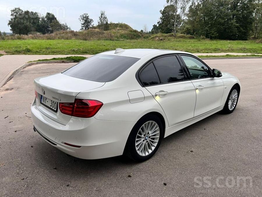 Balts BMW 320 2013 Rīga, ar dzinēja tilpumu 2.00 L un nobraukumu 0 tūkst. km par 10400 €, foto 7 vietnē AUTOMOTO.COM.LV
