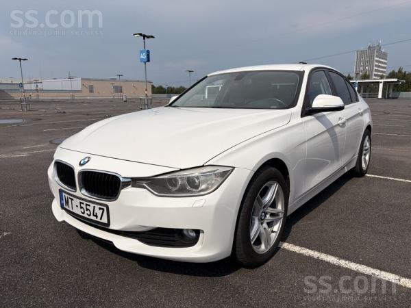 Balts BMW 320 2013 Rīga, ar dzinēja tilpumu 2.00 L un nobraukumu 300 tūkst. km par 9700 €, foto 3 vietnē AUTOMOTO.COM.LV
