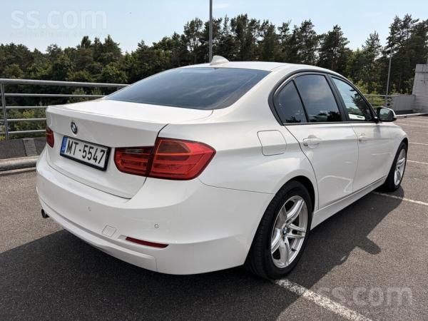 Balts BMW 320 2013 Rīga, ar dzinēja tilpumu 2.00 L un nobraukumu 300 tūkst. km par 9700 €, foto 5 vietnē AUTOMOTO.COM.LV