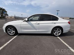 White BMW 320 2013 in Riga, with an engine capacity of 2.00 L and mileage of 300 thousand km for 9700 €, photo 8 on AUTOMOTO.COM.LV
