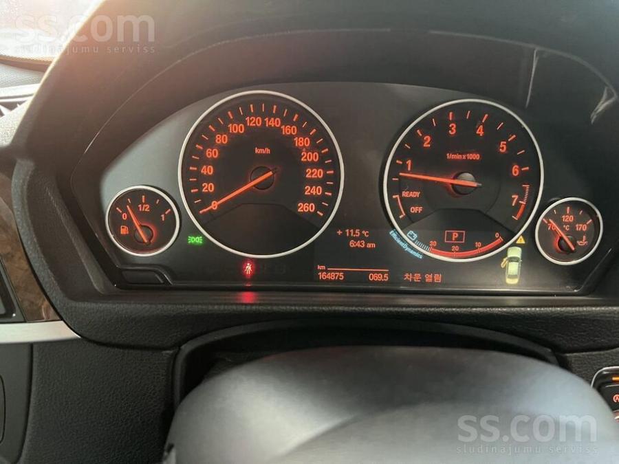 White BMW 320 2013 in Riga, with an engine capacity of 2.00 L and mileage of 165 thousand km for 9000 €, photo 13 on AUTOMOTO.COM.LV