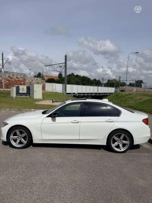 White BMW 320 2013 in Klaipeda, with an engine capacity of 2.00 L and mileage of 300 thousand km for 8500 €, photo 4 on AUTOMOTO.COM.LV