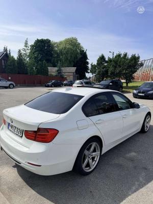 White BMW 320 2013 in Klaipeda, with an engine capacity of 2.00 L and mileage of 300 thousand km for 8500 €, photo 7 on AUTOMOTO.COM.LV