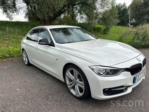 Balts BMW 320 2013 Rīga, ar dzinēja tilpumu 2.00 L un nobraukumu 296 tūkst. km par 9100 €, foto 4 vietnē AUTOMOTO.COM.LV