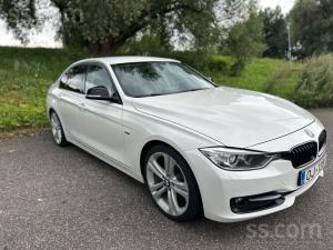 Белый БМВ 320 2013 в Рига, объемом двигателя 2.00 л и пробегом 296 тыс. км за 9100 €, фото 5 на AUTOMOTO.COM.LV