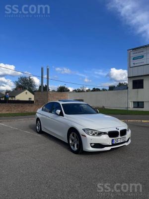 White BMW 320 2013 in Riga, with an engine capacity of 2.00 L and mileage of 165 thousand km for 12000 €, photo 4 on AUTOMOTO.COM.LV