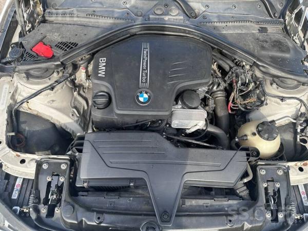 White BMW 320 2013 in Riga, with an engine capacity of 2.00 L and mileage of 165 thousand km for 12000 €, photo 10 on AUTOMOTO.COM.LV