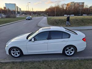White BMW 320 2014 in Vilnius, with an engine capacity of 2.00 L and mileage of 203 thousand km for 12500 €, photo 7 on AUTOMOTO.COM.LV