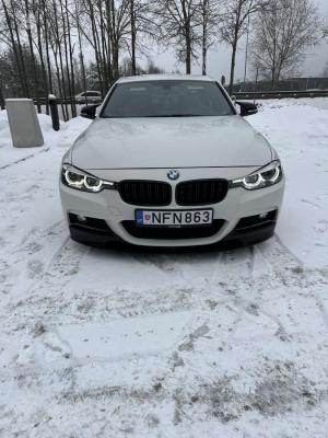 White BMW 320 2014 in Vilnius, with an engine capacity of 2.00 L and mileage of 287 thousand km for 12000 €, photo 3 on AUTOMOTO.COM.LV