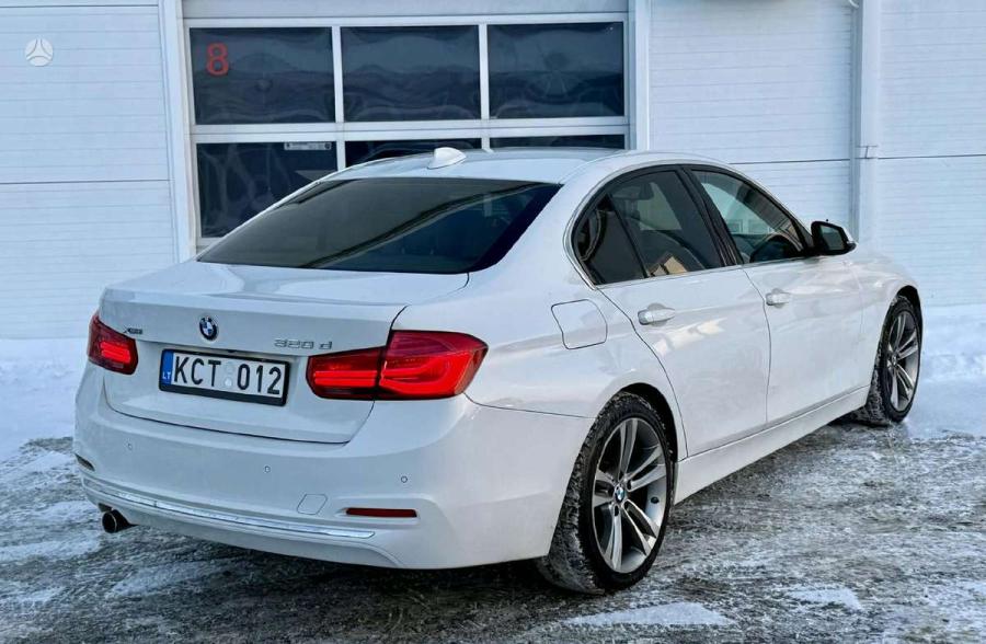 White BMW 320 2014 in Vilnius, with an engine capacity of 2.00 L and mileage of 179 thousand km for 8600 €, photo 4 on AUTOMOTO.COM.LV