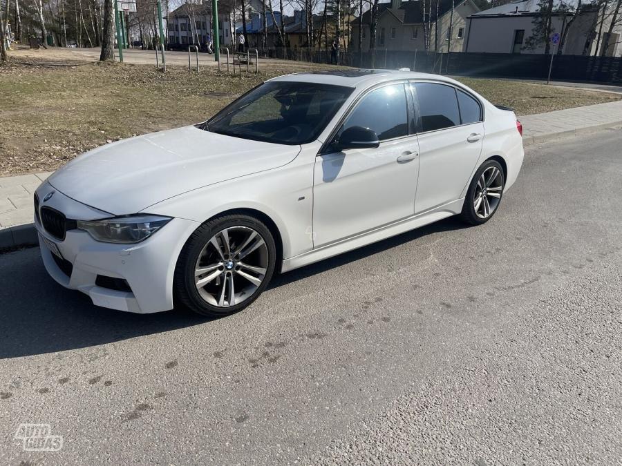 White BMW 320 2014 in Vilnius, with an engine capacity of 2.00 L and mileage of 220 thousand km for 1500 €, photo 1 on AUTOMOTO.COM.LV