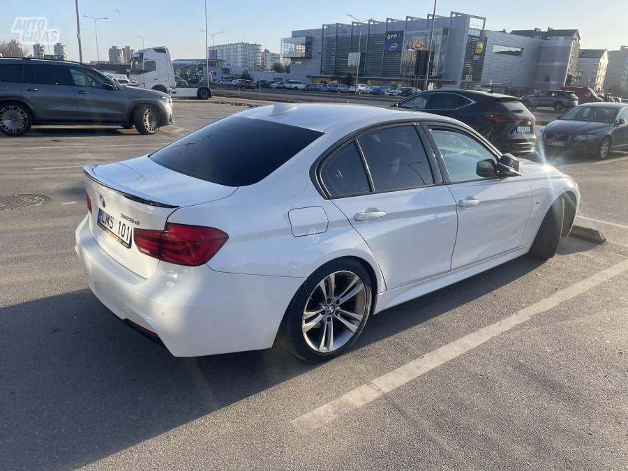 White BMW 320 2014 in Vilnius, with an engine capacity of 2.00 L and mileage of 220 thousand km for 1500 €, photo 13 on AUTOMOTO.COM.LV