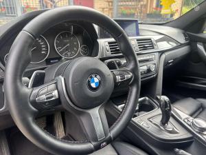 White BMW 320 2014 in Vilnius, with an engine capacity of 2.00 L and mileage of 252 thousand km for 12499 €, photo 13 on AUTOMOTO.COM.LV