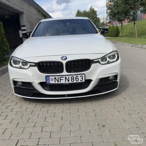 Balts BMW 320 2014 Viļņa, ar dzinēja tilpumu 2.00 L un nobraukumu 289 tūkst. km par 12500 €, foto 3 vietnē AUTOMOTO.COM.LV