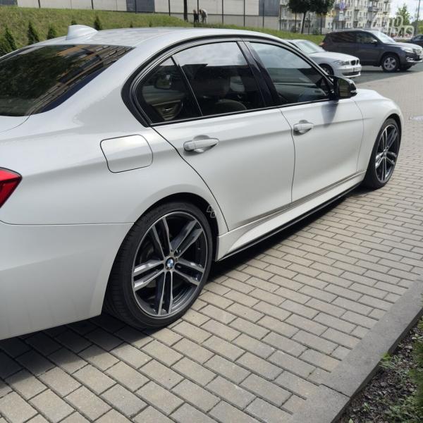 Balts BMW 320 2014 Viļņa, ar dzinēja tilpumu 2.00 L un nobraukumu 289 tūkst. km par 12500 €, foto 4 vietnē AUTOMOTO.COM.LV