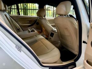 White BMW 320 2014 in Kaunas, with an engine capacity of 0.00 L and mileage of 291 thousand km for 12700 €, photo 9 on AUTOMOTO.COM.LV