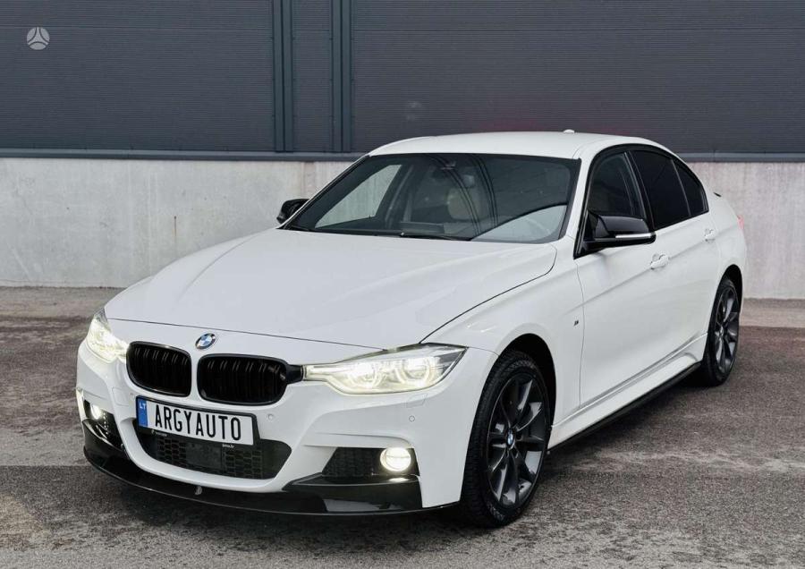 White BMW 320 2015 in Kaunas, with an engine capacity of 2.00 L and mileage of 268 thousand km for 14800 €, photo 1 on AUTOMOTO.COM.LV