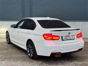 White BMW 320 2015 in Kaunas, with an engine capacity of 2.00 L and mileage of 268 thousand km for 14800 €, photo 5 on AUTOMOTO.COM.LV