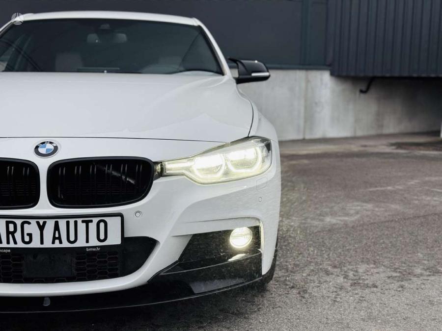 White BMW 320 2015 in Kaunas, with an engine capacity of 2.00 L and mileage of 268 thousand km for 14800 €, photo 38 on AUTOMOTO.COM.LV