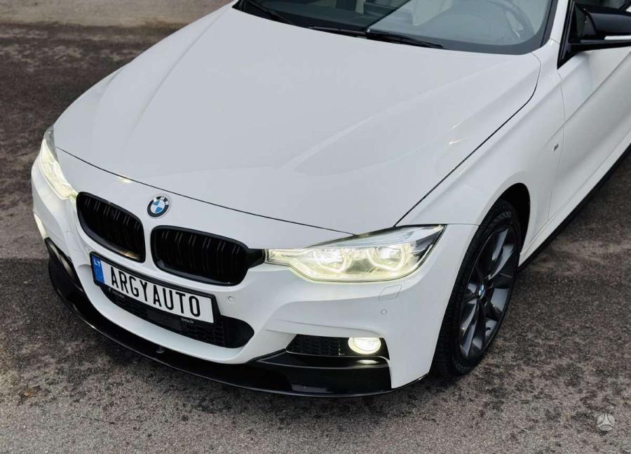 White BMW 320 2015 in Kaunas, with an engine capacity of 2.00 L and mileage of 268 thousand km for 14800 €, photo 40 on AUTOMOTO.COM.LV