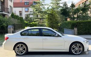 White BMW 320 2015 in Vilnius, with an engine capacity of 2.00 L and mileage of 200 thousand km for 12999 €, photo 6 on AUTOMOTO.COM.LV