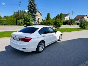 White BMW 320 2015 in Vilnius, with an engine capacity of 2.00 L and mileage of 168 thousand km for 11132 €, photo 6 on AUTOMOTO.COM.LV