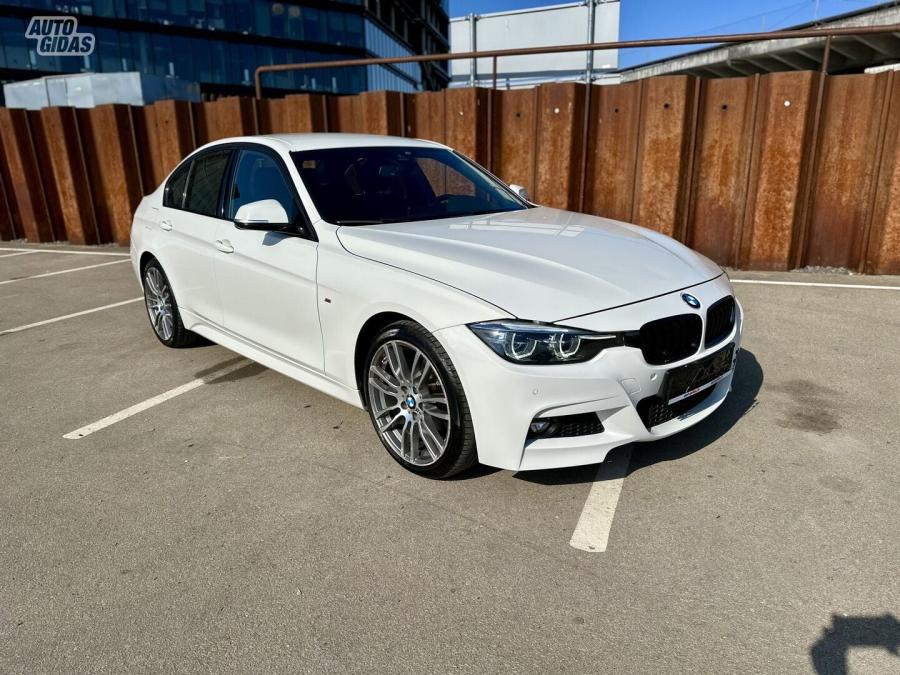 White BMW 320 2016 in Kaunas, with an engine capacity of 2.00 L and mileage of 167 thousand km for 14499 €, photo 2 on AUTOMOTO.COM.LV