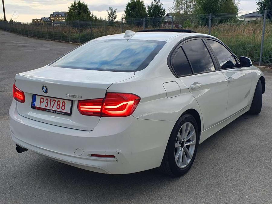 Balts BMW 320 2016 Šauļi, ar dzinēja tilpumu 2.00 L un nobraukumu 280 tūkst. km par 5999 €, foto 7 vietnē AUTOMOTO.COM.LV