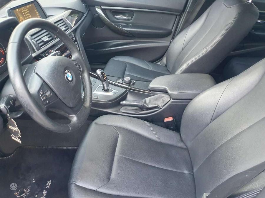 Balts BMW 320 2016 Šauļi, ar dzinēja tilpumu 2.00 L un nobraukumu 280 tūkst. km par 5999 €, foto 15 vietnē AUTOMOTO.COM.LV