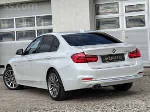 White BMW 320 2017 in Tukums, with an engine capacity of 2.00 L and mileage of 219 thousand km for 10999 €, photo 4 on AUTOMOTO.COM.LV